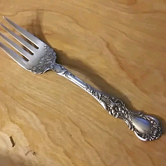 Vintage | Dining | Vintage 835 R Wallace Meatserving Fork | Poshmark